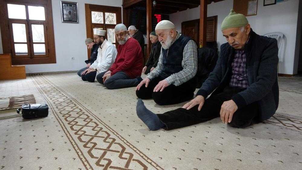 Portakaloğlu Mustafa Ağa Mescidi 1778 yılından beri tarihe tanıklık ...